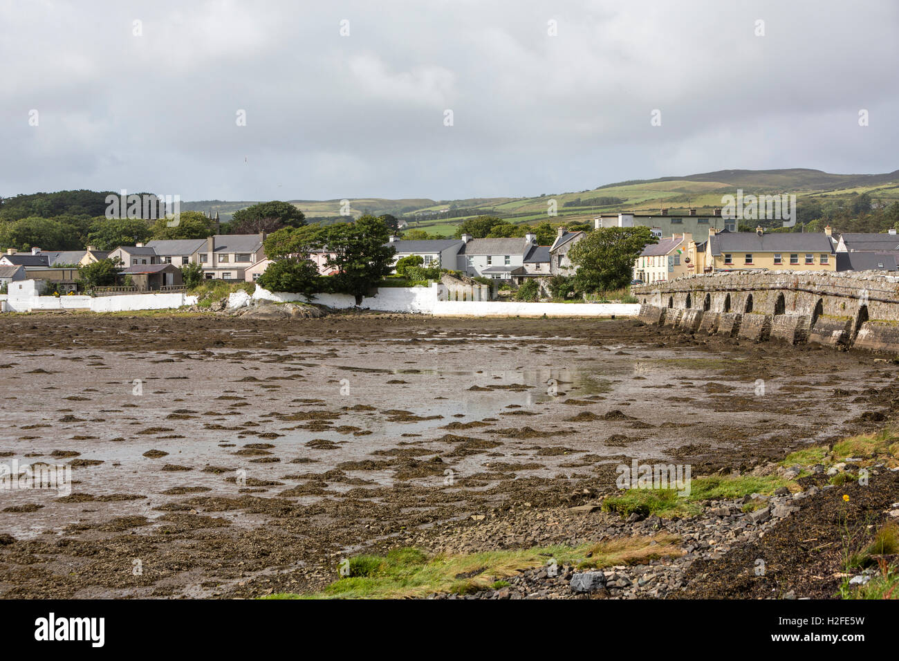 Malin bridge hi-res stock photography and images - Alamy