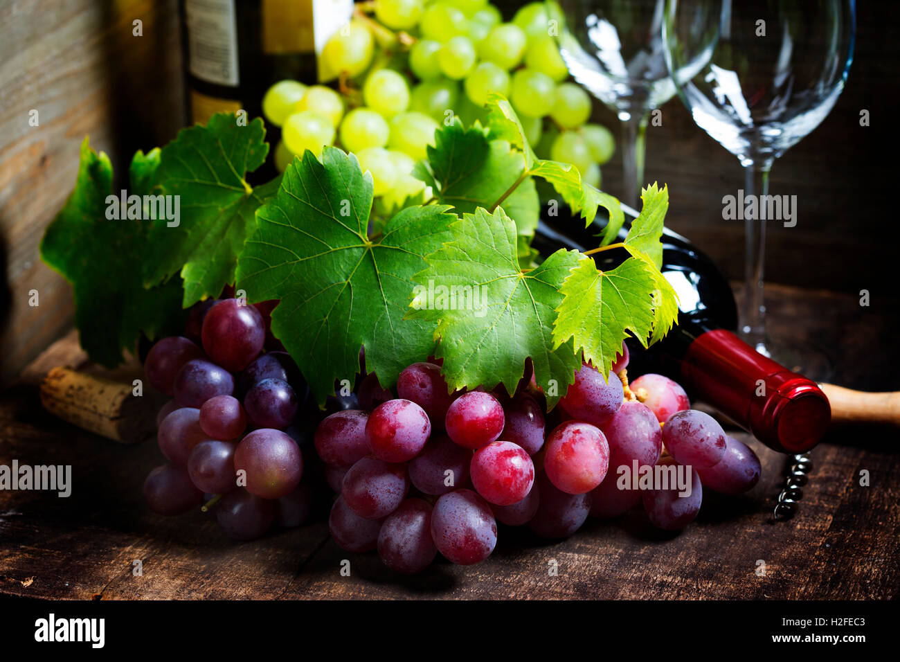 Wine and grape Stock Photo - Alamy