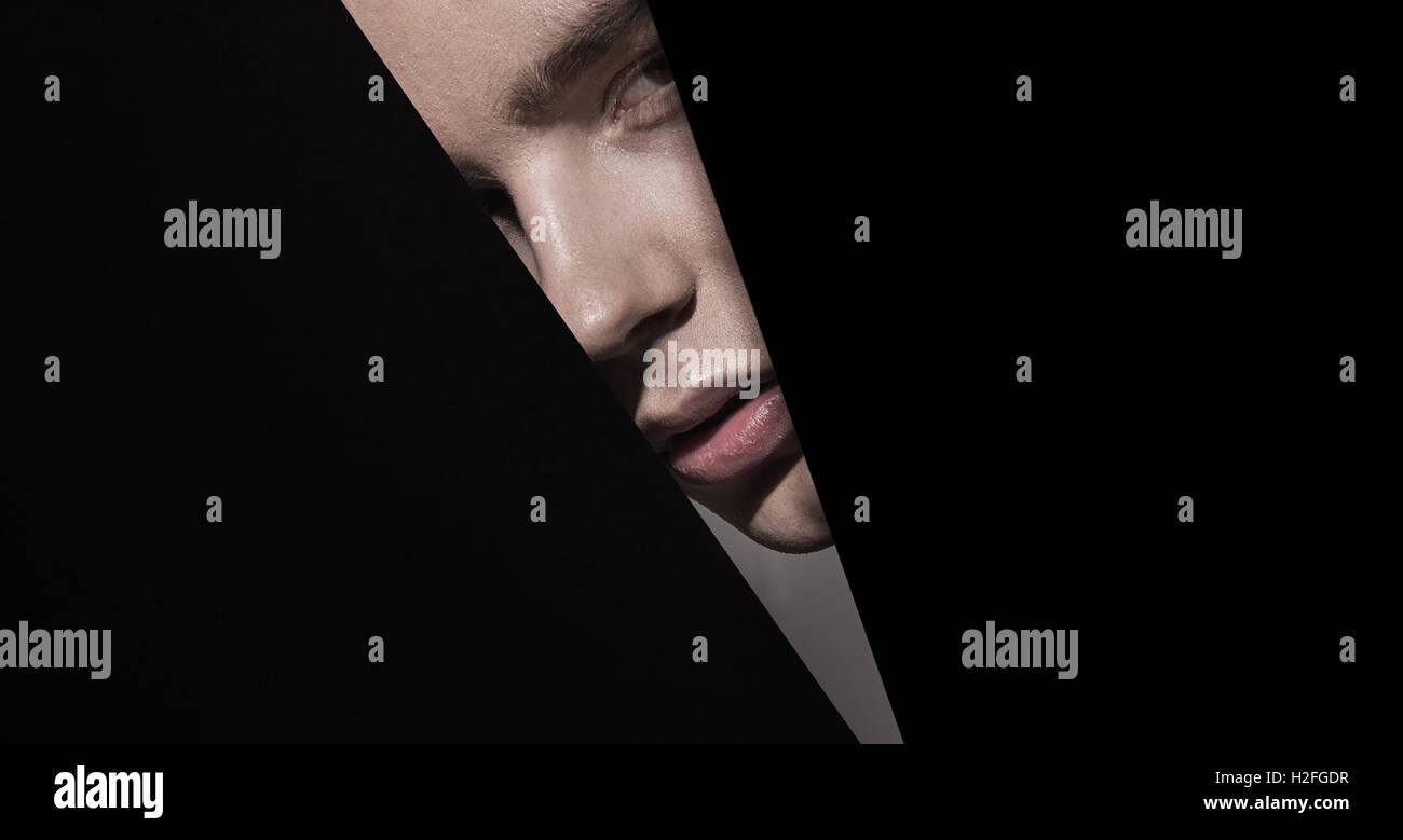 Looking through the key hole hi-res stock photography and images - Alamy