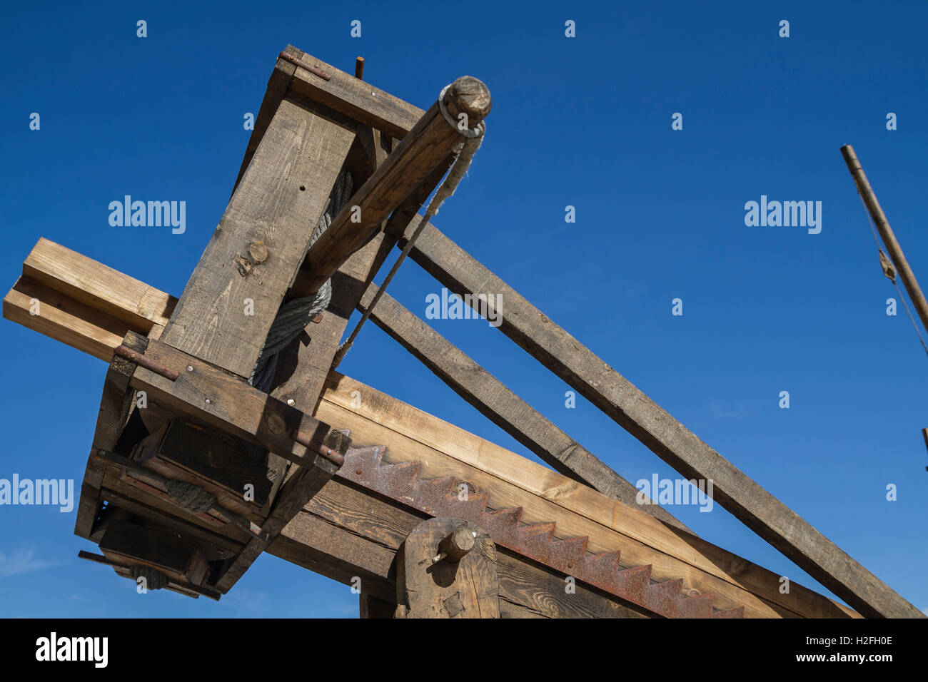 Medieval siege weapons, crossbows, onagers, catapults and batter Stock ...