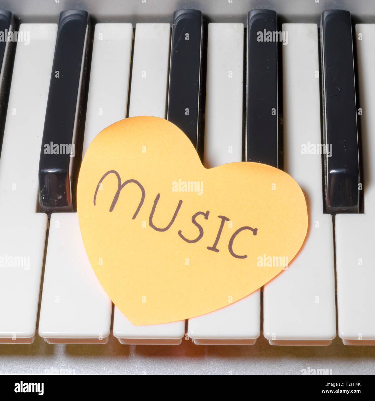 piano and heart Stock Photo - Alamy