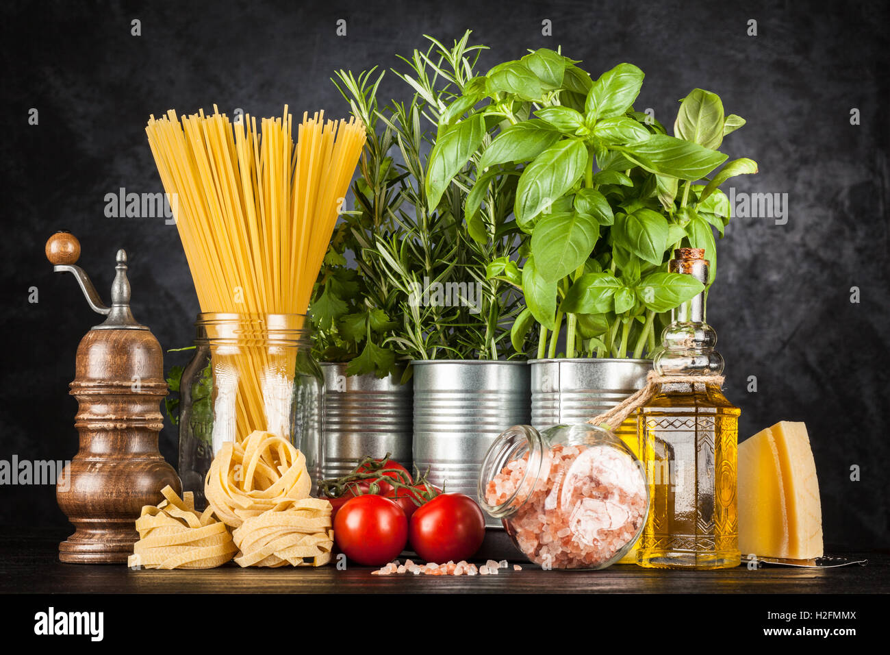 Italian food ingredients Stock Photo - Alamy