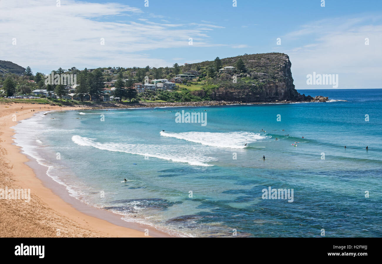 Looking North on Avalon Beach NSW Australia Stock Photo - Alamy