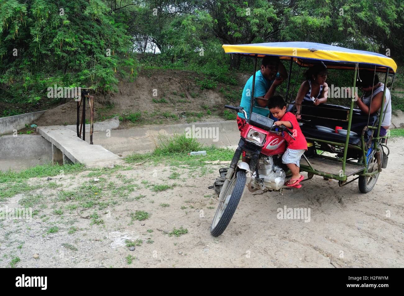 Motokar hi-res stock photography and images - Alamy