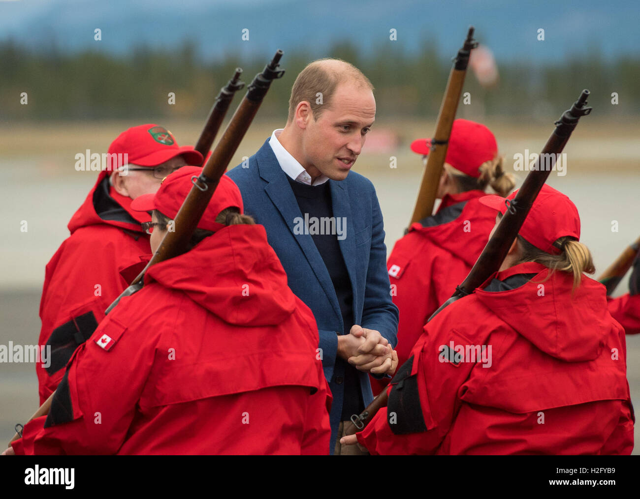 The Duke of Cambridge meets Canadian Rangers as he arrives at ...