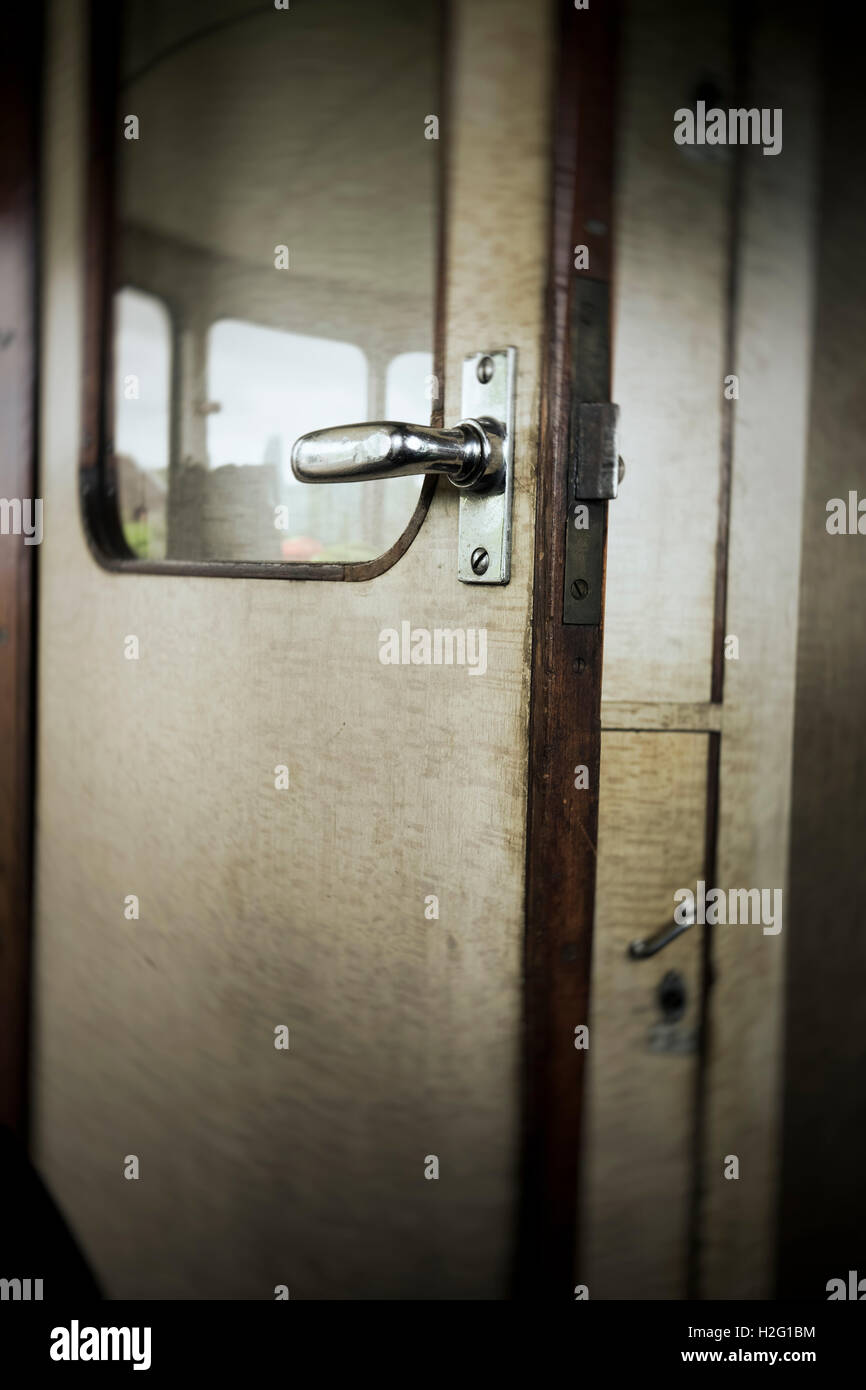 Open train door handle hi-res stock photography and images - Alamy