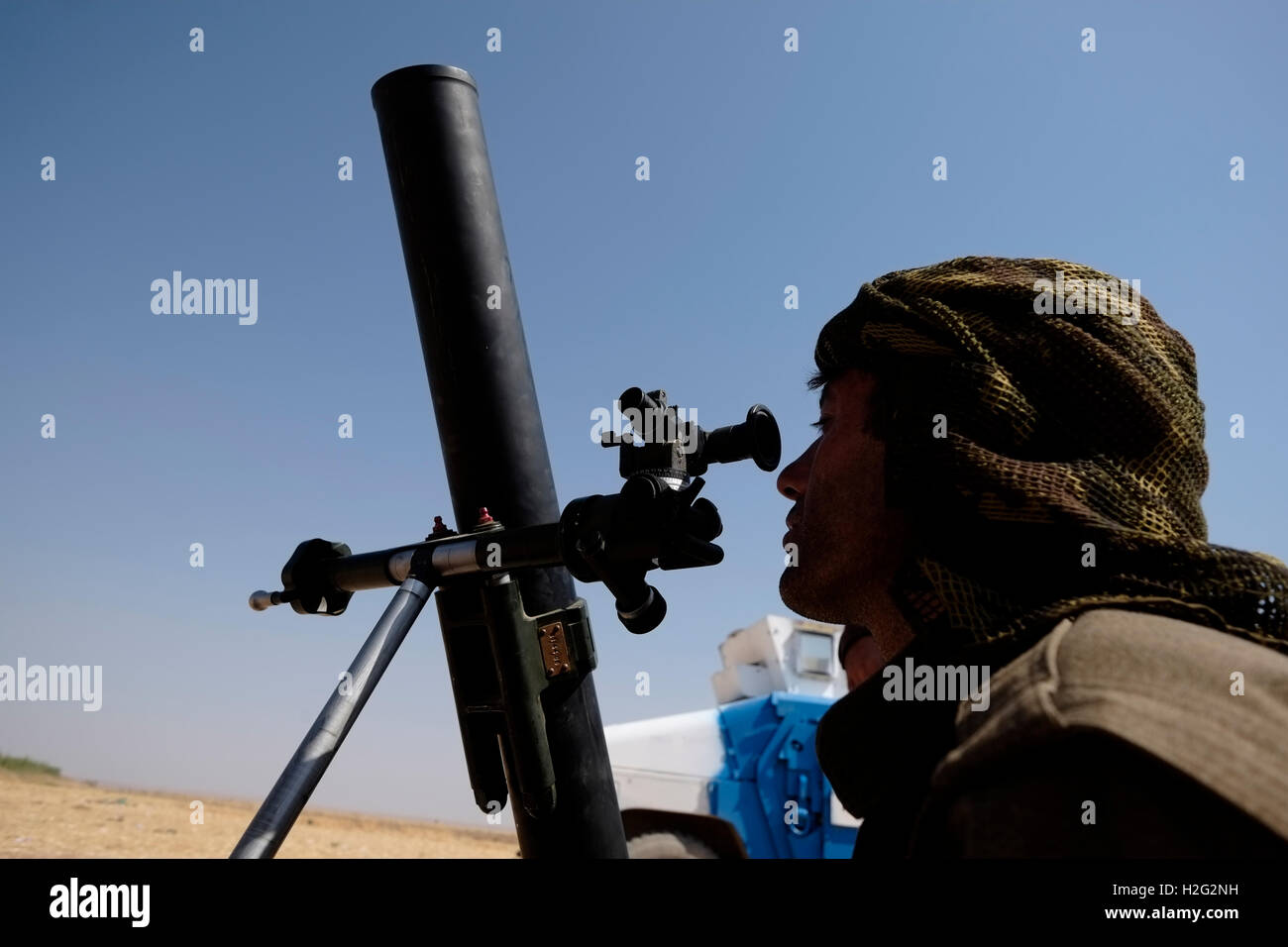 81mm mortar hi-res stock photography and images - Alamy