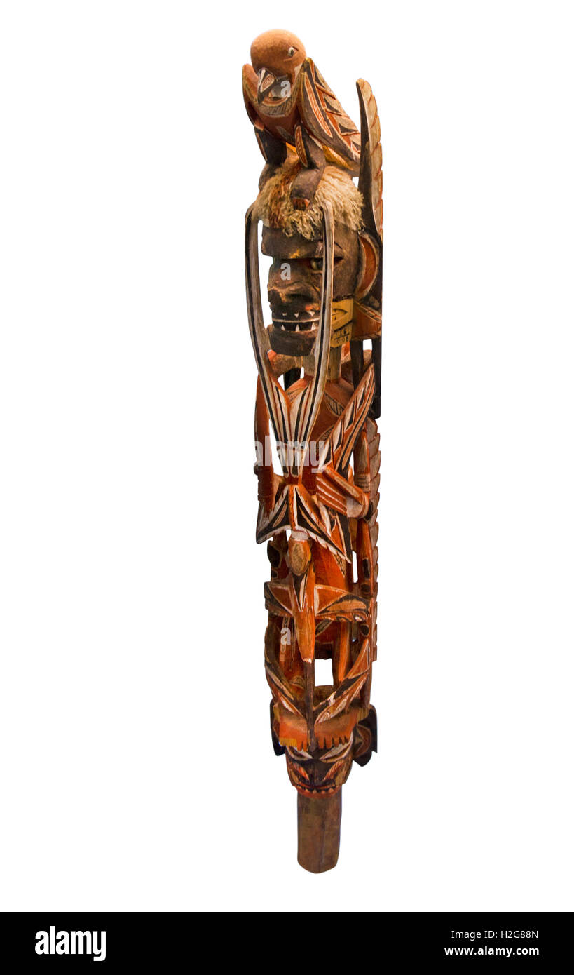 Carving (malagan) for funerary display from Northern New Ireland ...