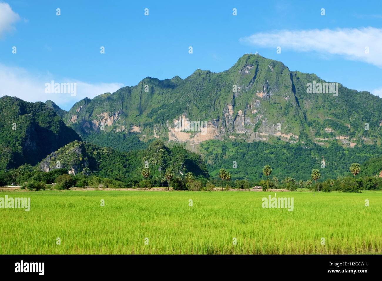 Zwekabin Moutain near Hpa-An - Burma Stock Photo - Alamy