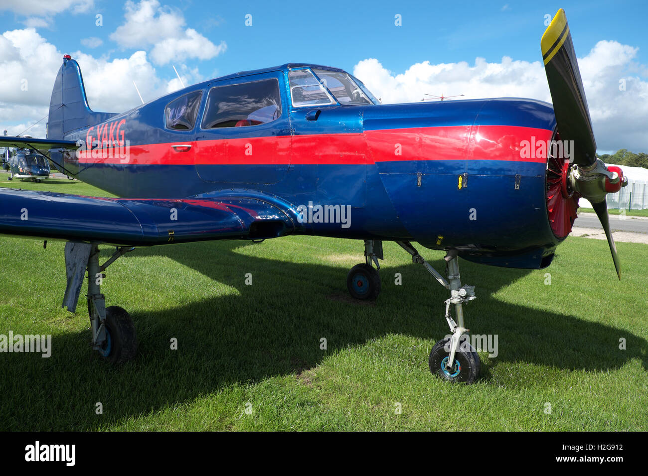 Yak aircraft plane hi-res stock photography and images - Alamy