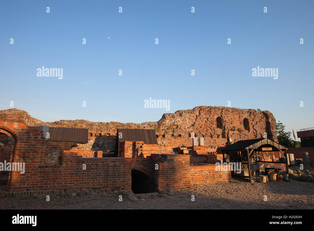 Medieval fortification hi-res stock photography and images - Alamy