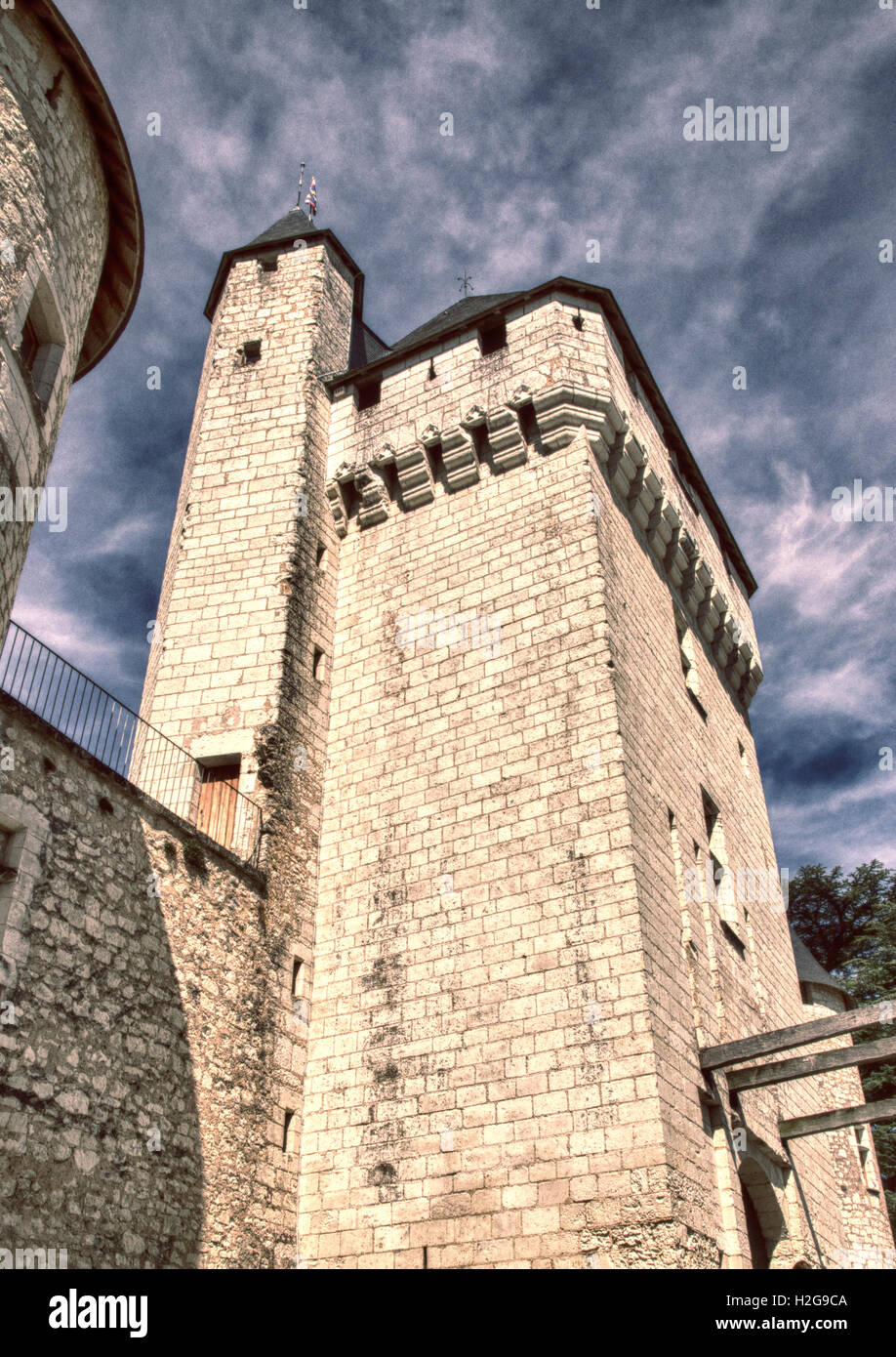 Chateau donjon tower hi-res stock photography and images - Alamy
