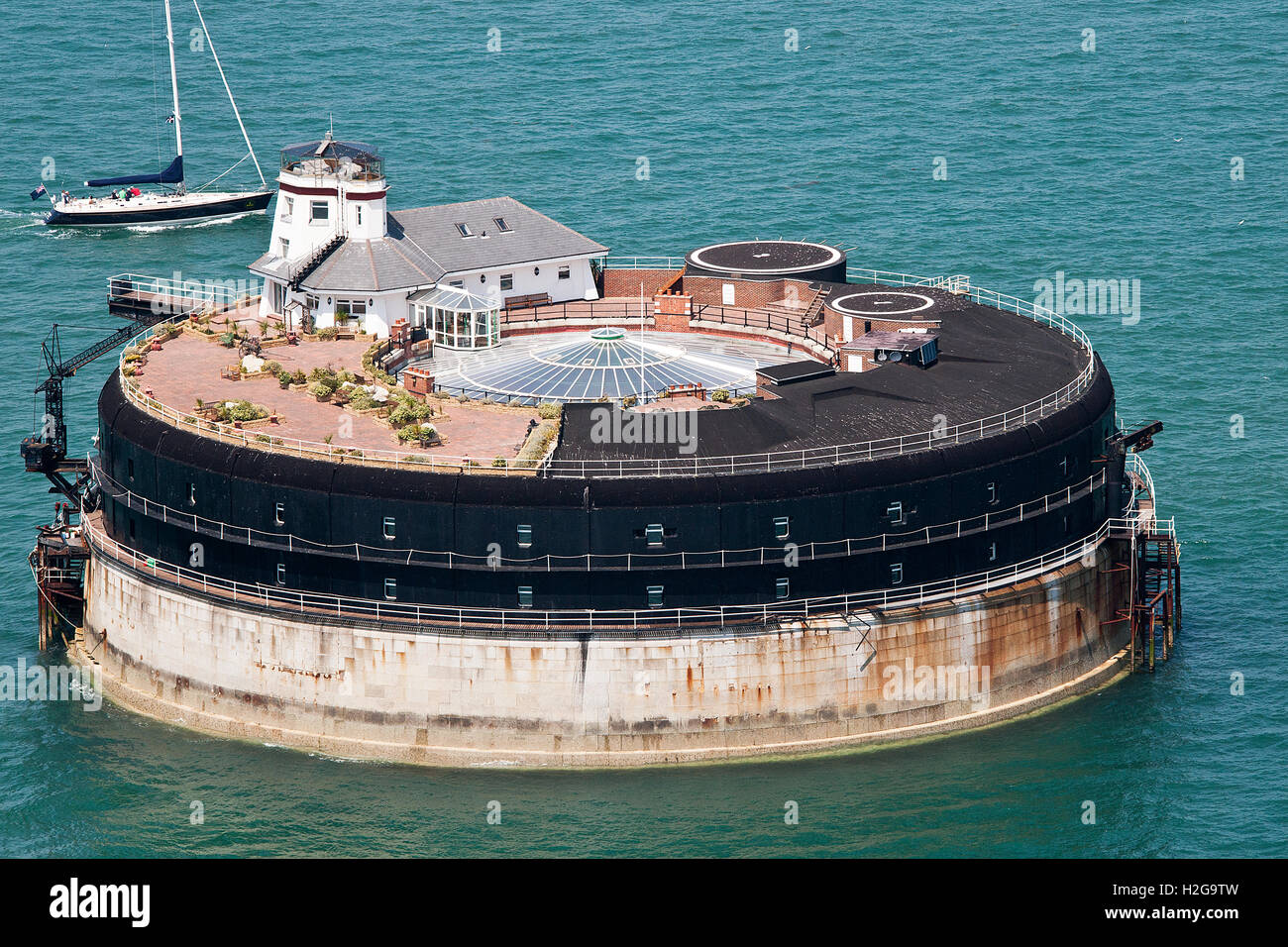 Solent fort hi-res stock photography and images - Alamy