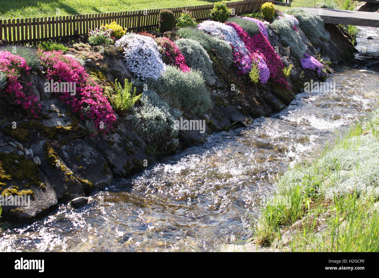 Rock and water garden hi-res stock photography and images - Alamy