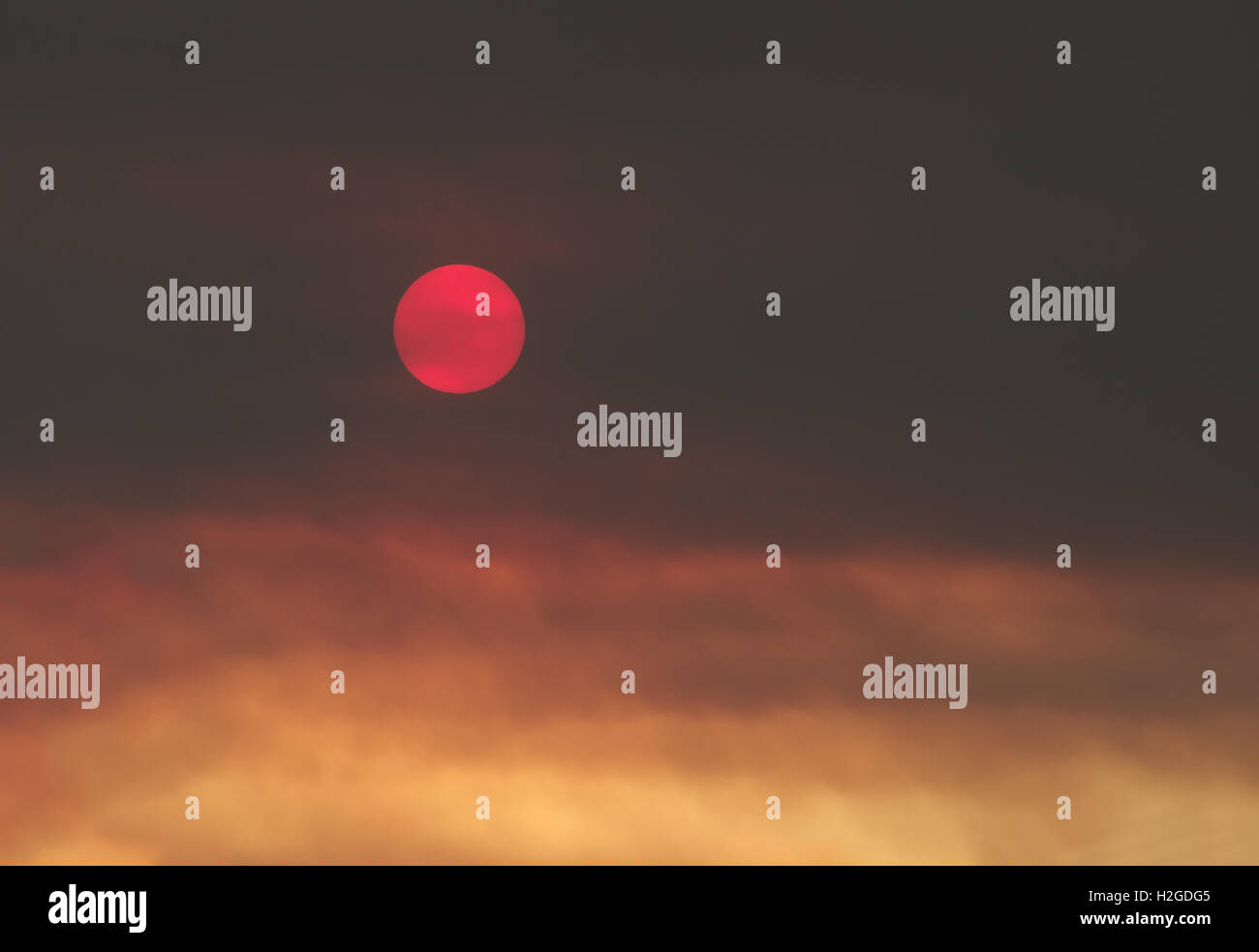 Dimmed sun hi-res stock photography and images - Alamy