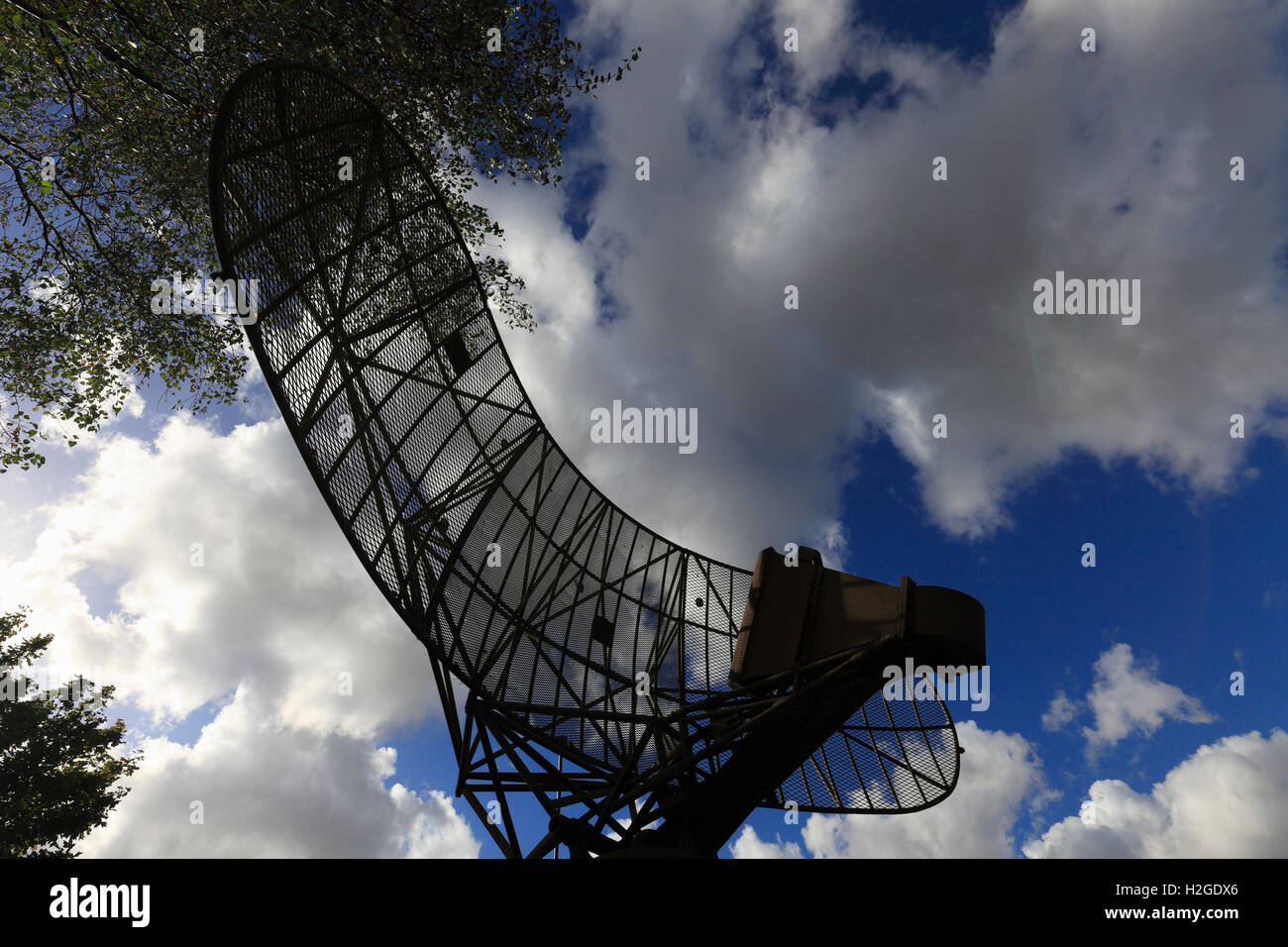 Type 95 Mobile RADAR on display at RAF Neatishead RADAR Museum, Norfolk ...