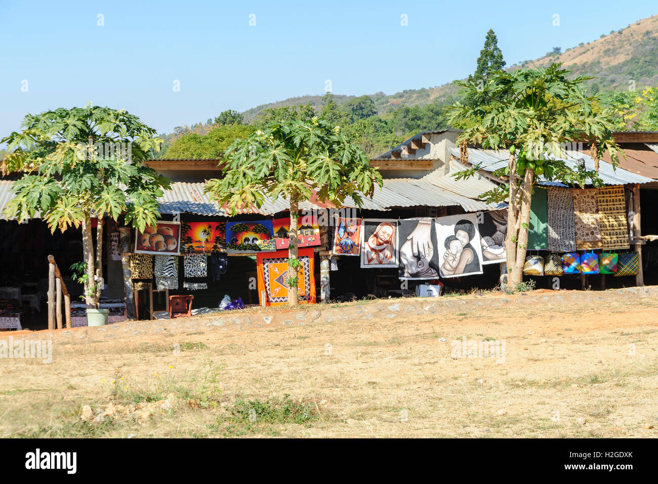 Swazi craft market selling craft, souvenirs and gifts, Swaziland Stock ...
