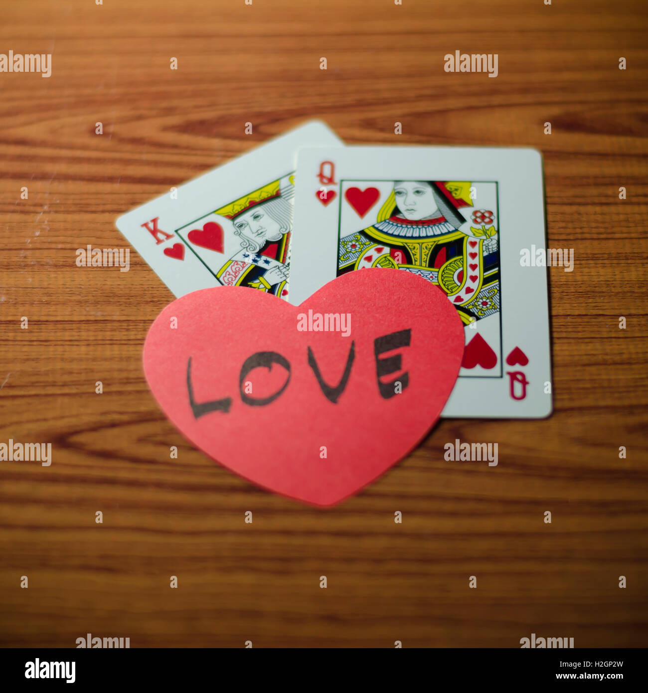 heart and king queen card Stock Photo - Alamy