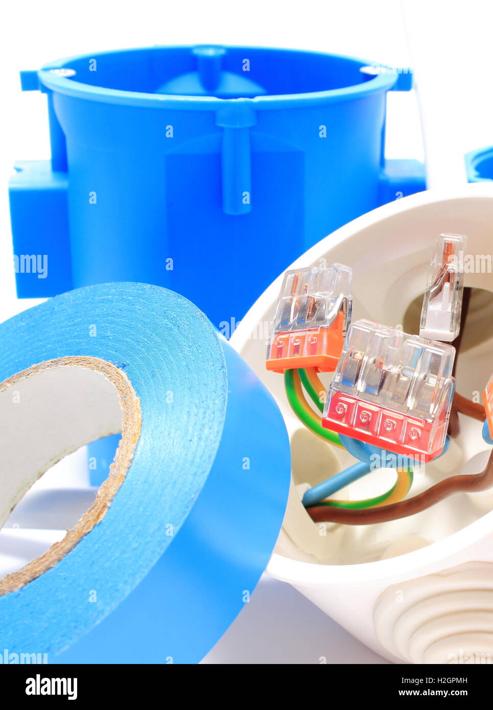 Copper wire connections in electrical box and components for use in ...