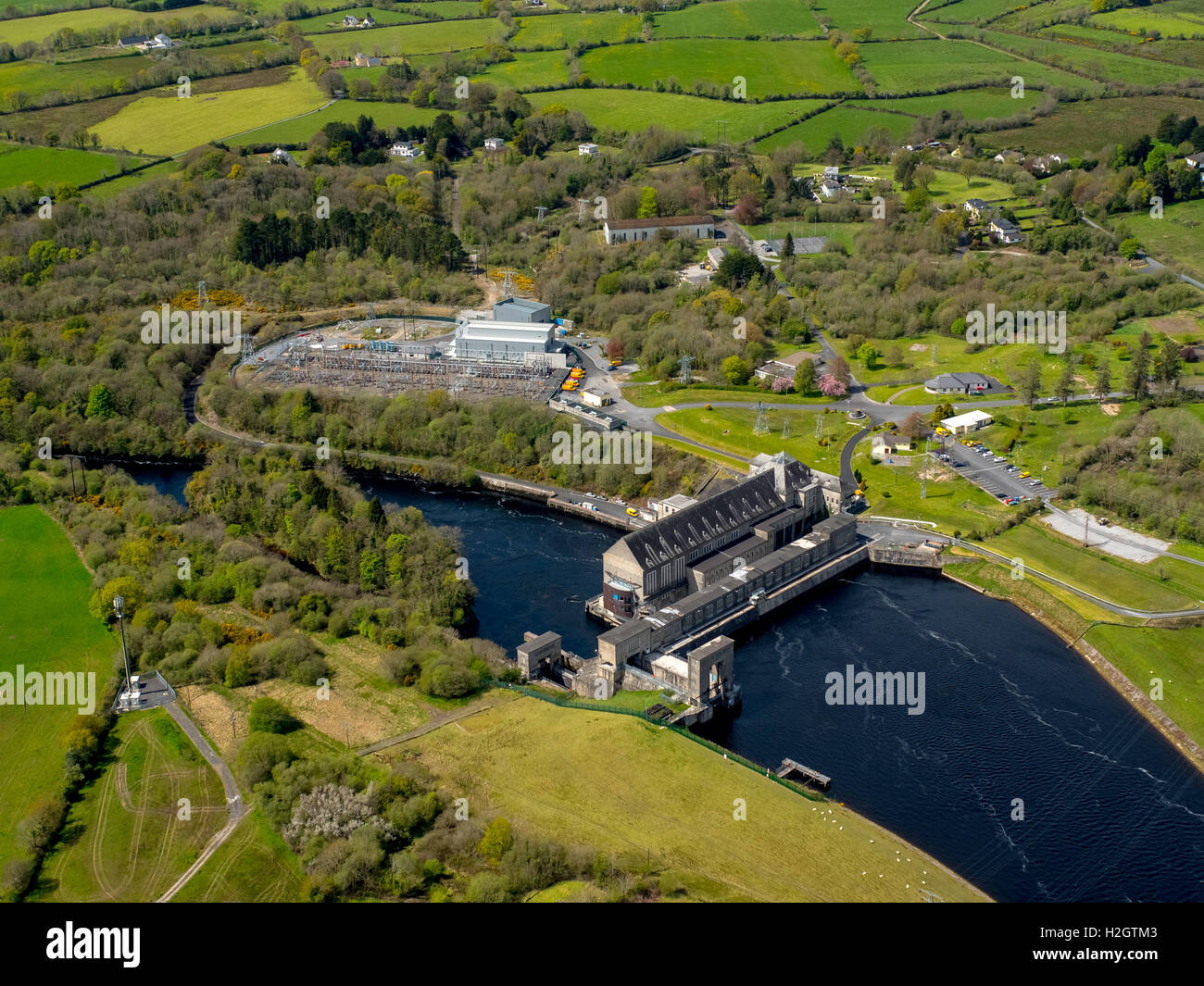 Ardnacrusha power station barrage hi-res stock photography and images ...
