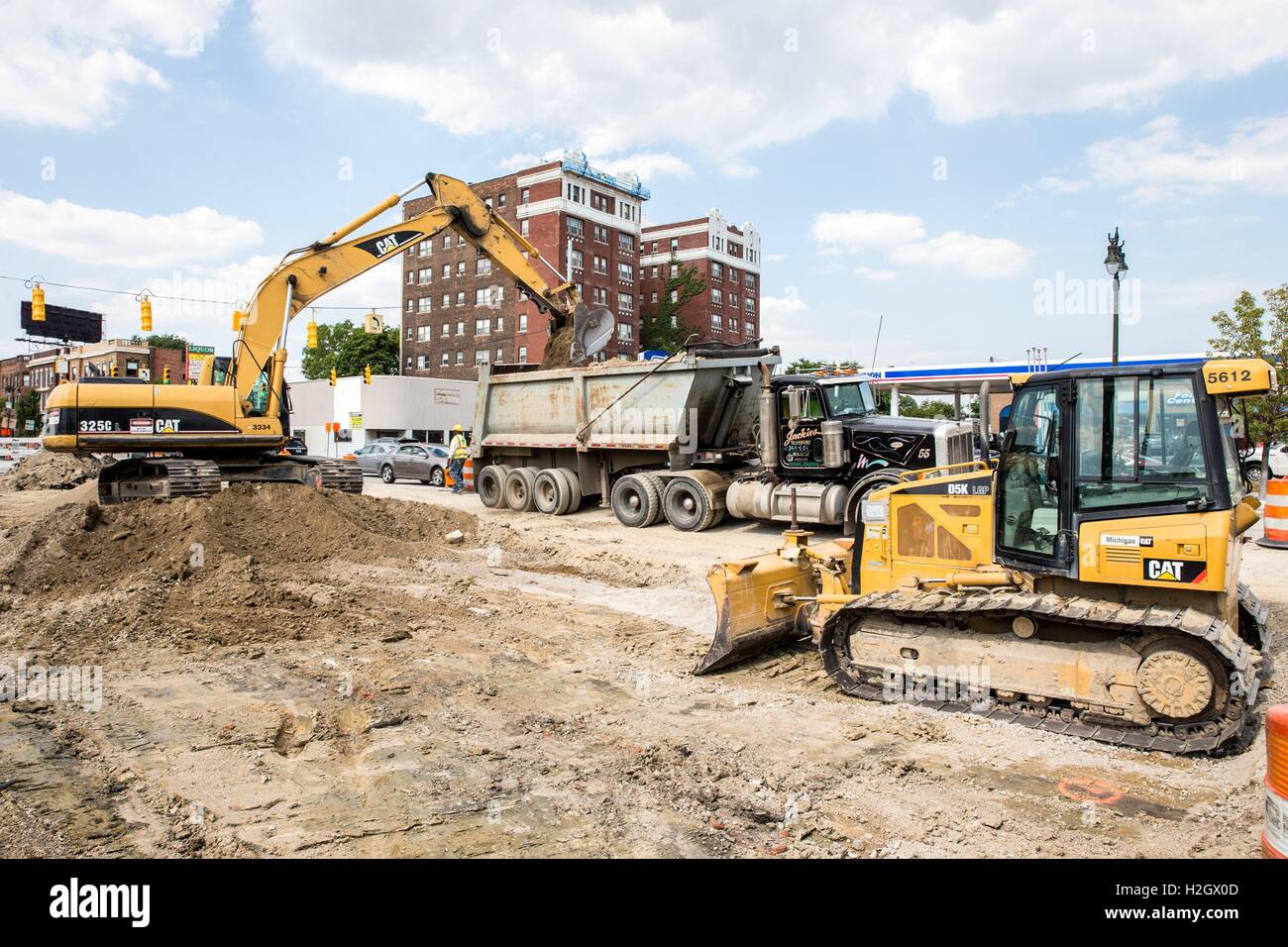 Heavy machinery works for Detroit's new M-1 streetcar line, USA, Aug.10 ...