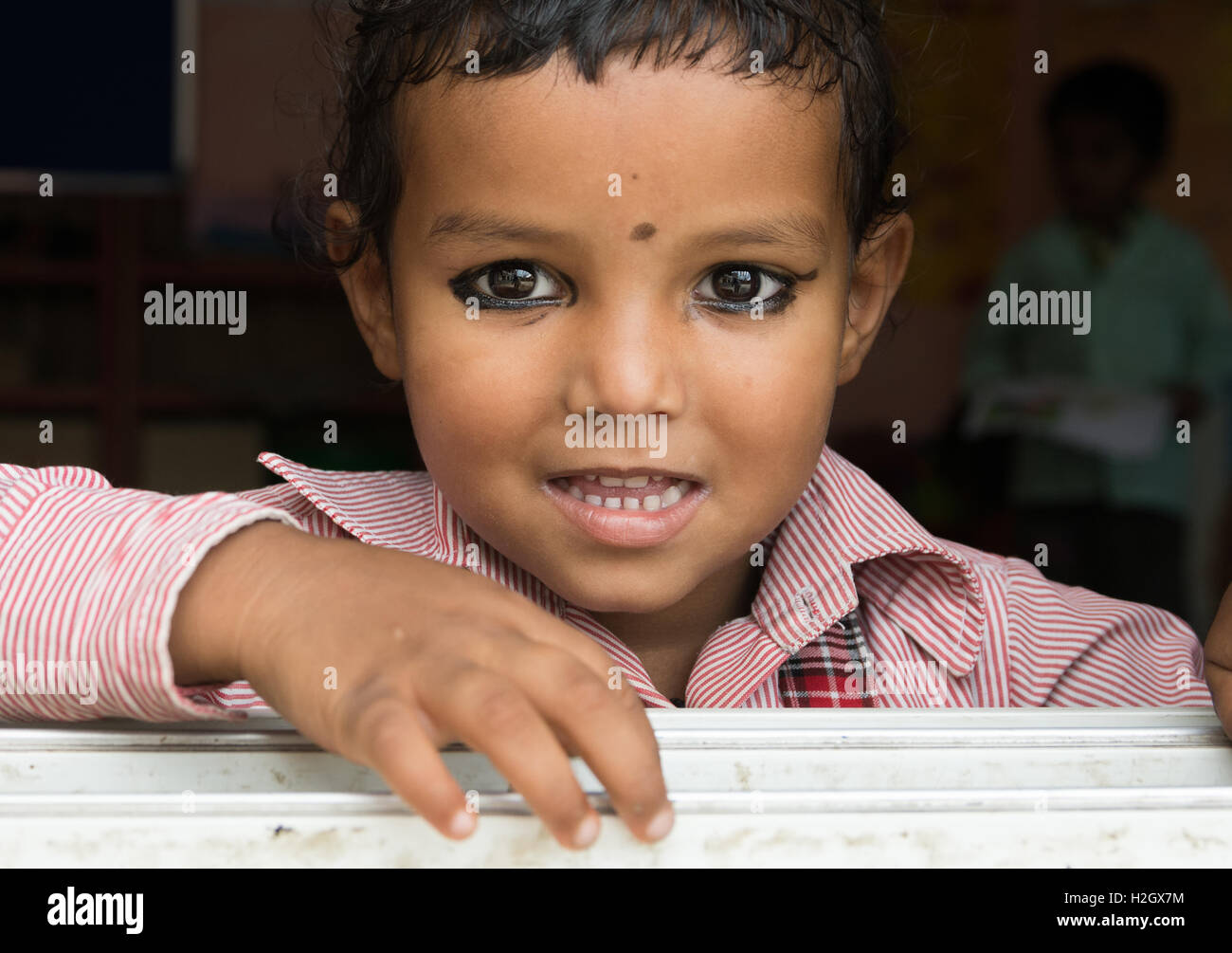 Nepal baby child eyes hi-res stock photography and images - Alamy