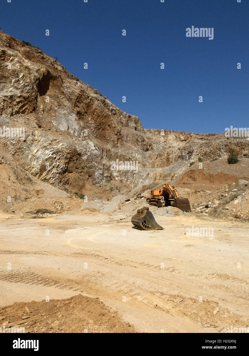 Quarry disused hi-res stock photography and images - Alamy