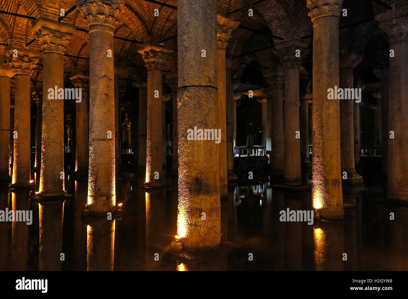 Medieval Water Cistern High Resolution Stock Photography and Images - Alamy