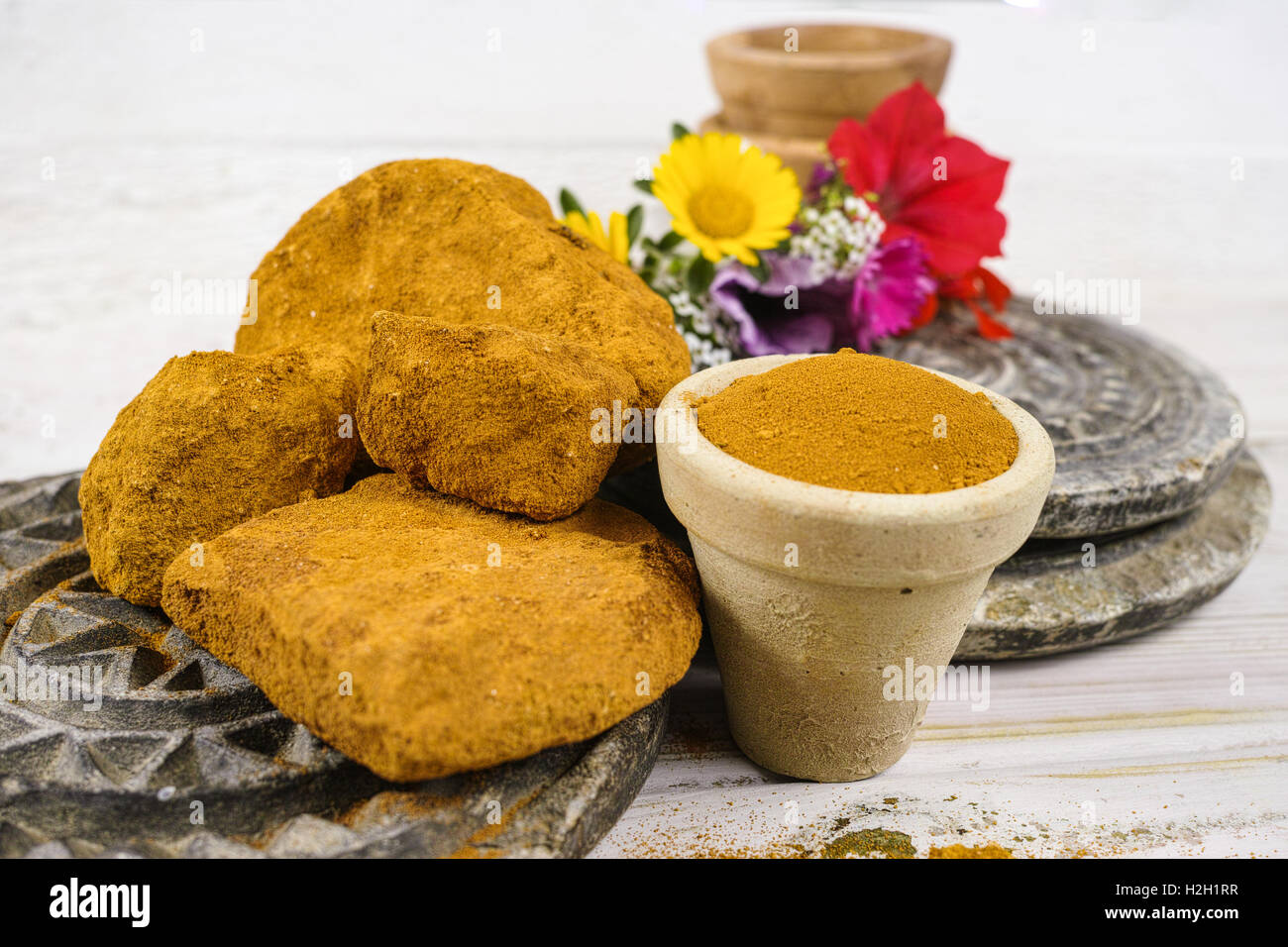 Ochre stones hi-res stock photography and images - Alamy