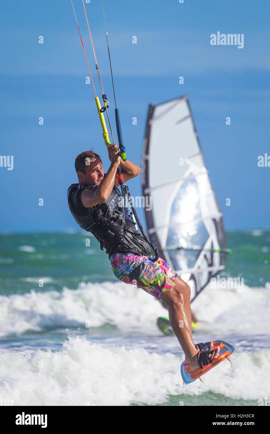 Trick kite hi-res stock photography and images - Alamy