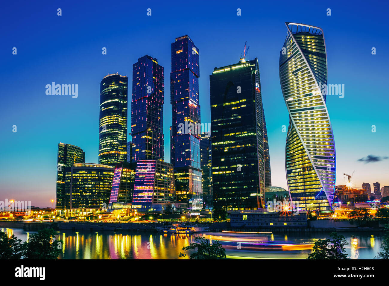 Moscow sunset city skyline hi-res stock photography and images - Alamy