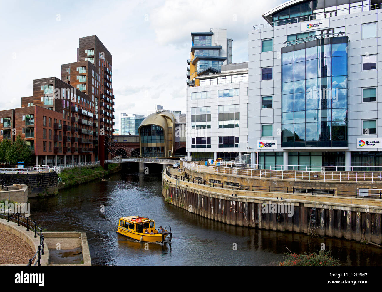 Granary Wharf, Leeds, West Yorkshire, England UK Stock Photo - Alamy