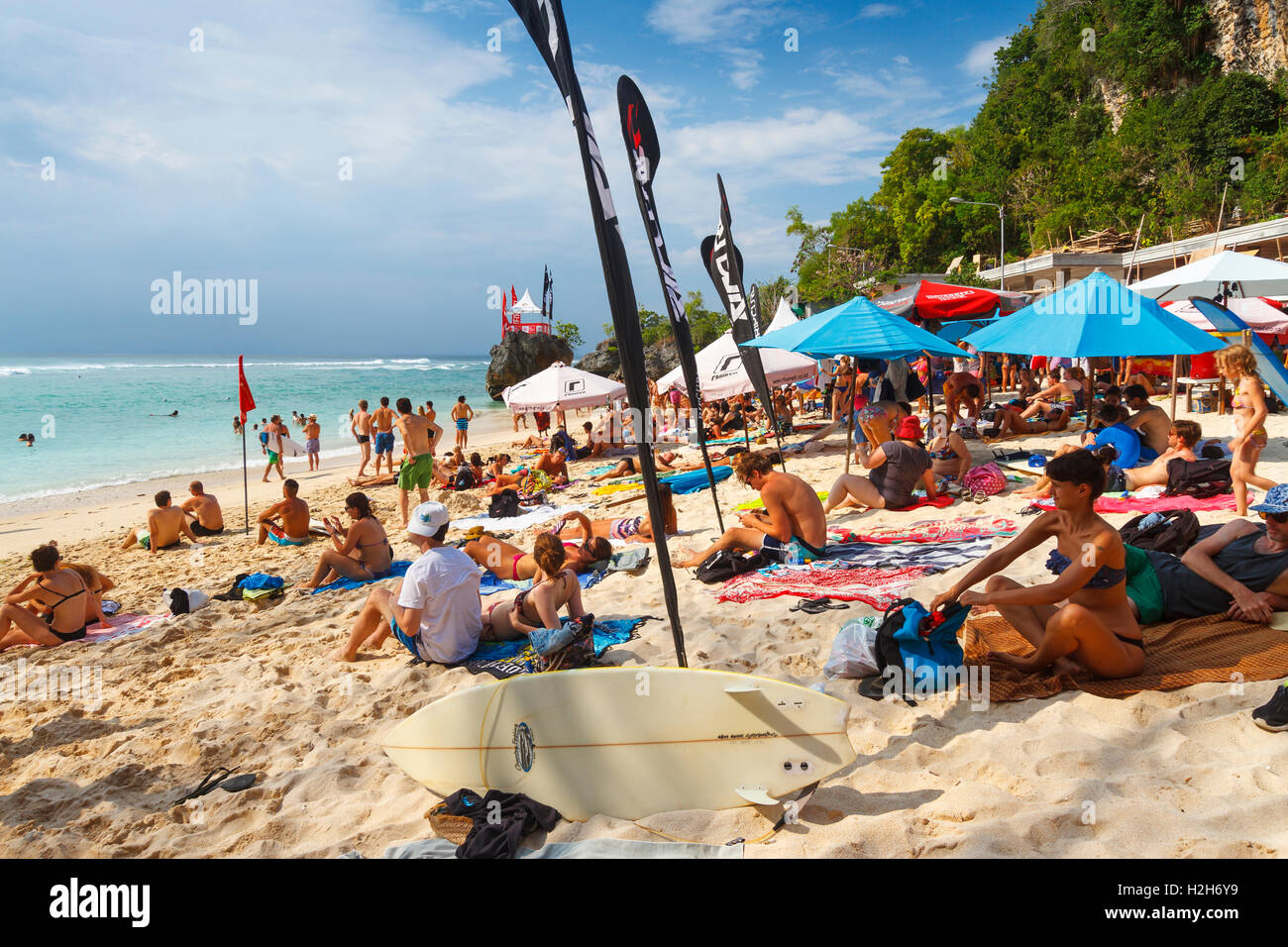 People on the beach Stock Photo - Alamy