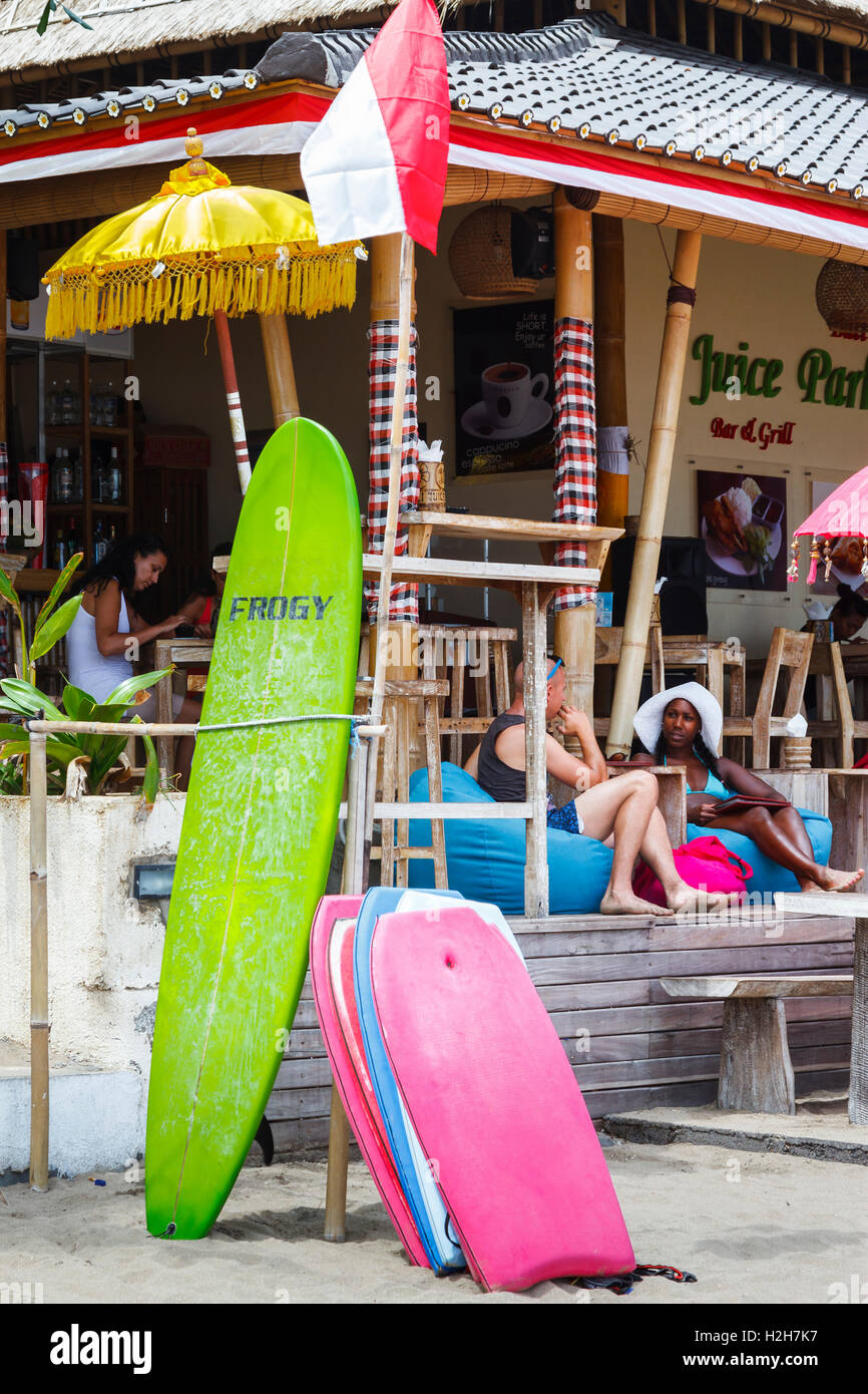 Beach and surf boards Stock Photo - Alamy