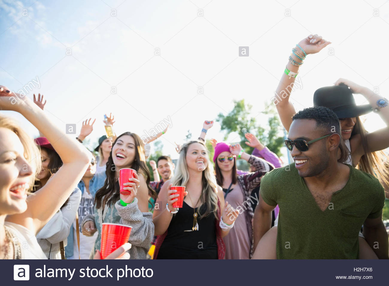Music festival man drink hi-res stock photography and images - Alamy