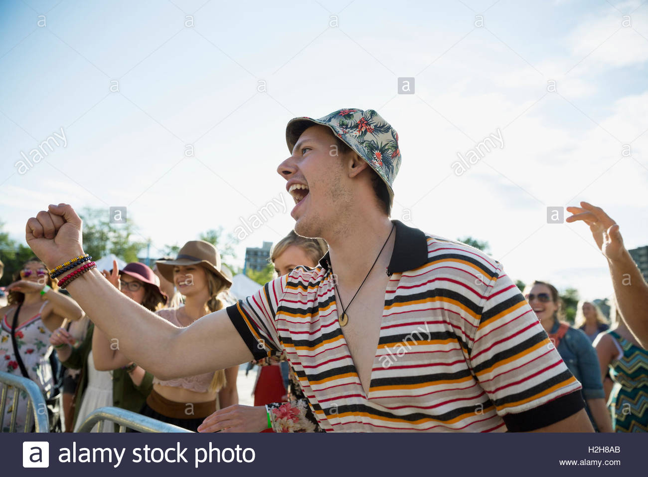 Cheering man hi-res stock photography and images - Alamy