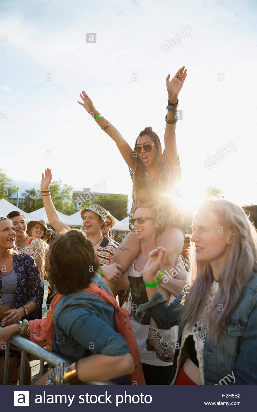Carrying man on shoulders hi-res stock photography and images - Alamy