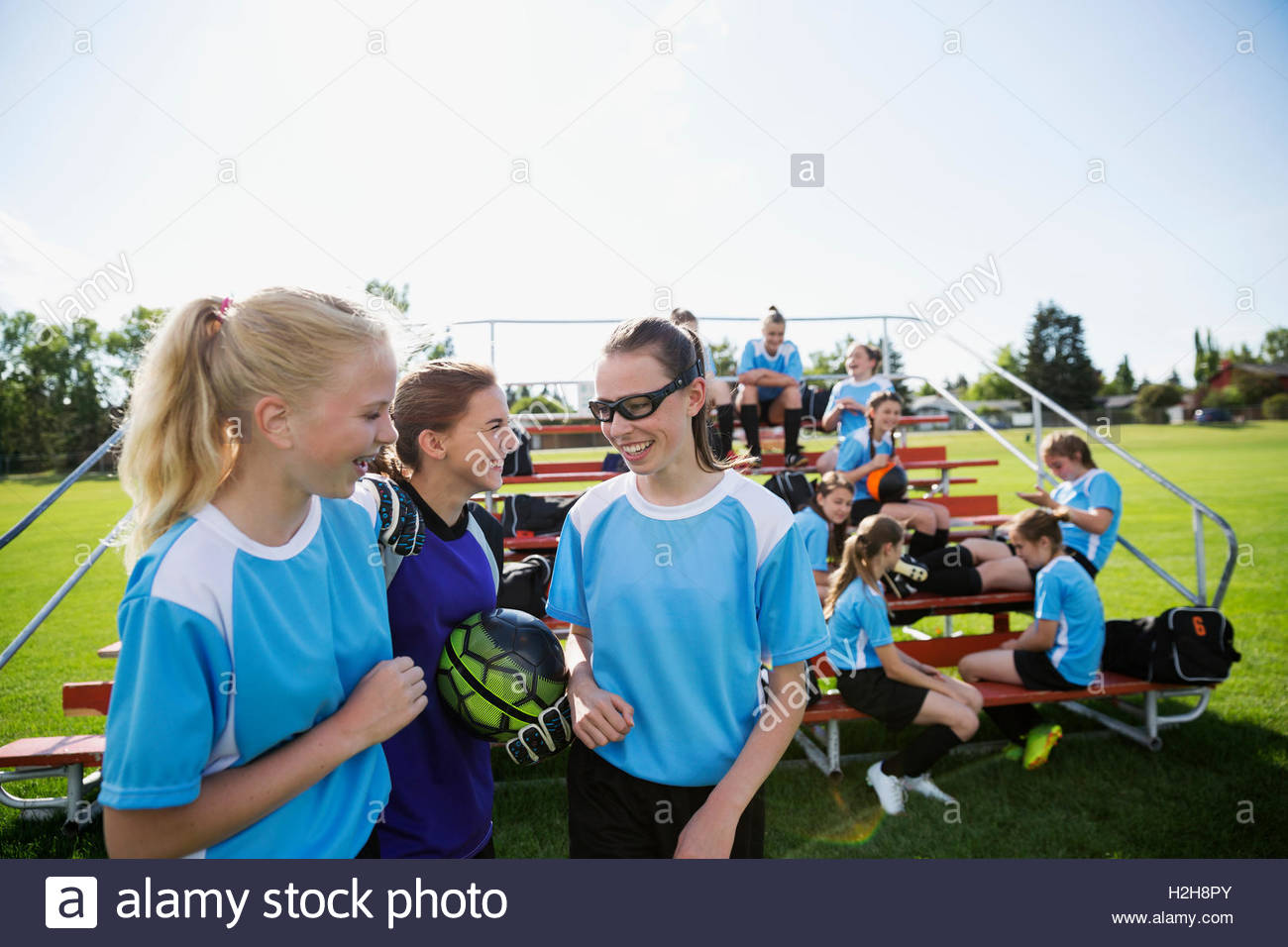 Asian american soccer player hi-res stock photography and images - Alamy