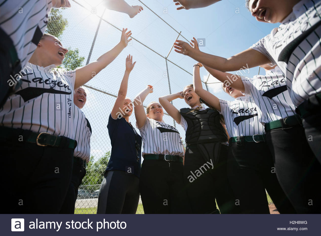 Middle school softball team hi-res stock photography and images - Alamy