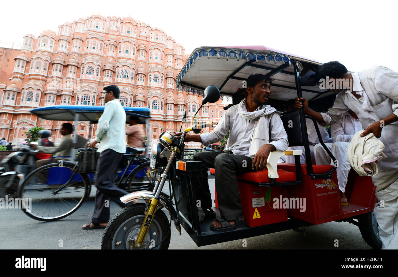 Cycle rickshaw jaipur hi-res stock photography and images - Alamy