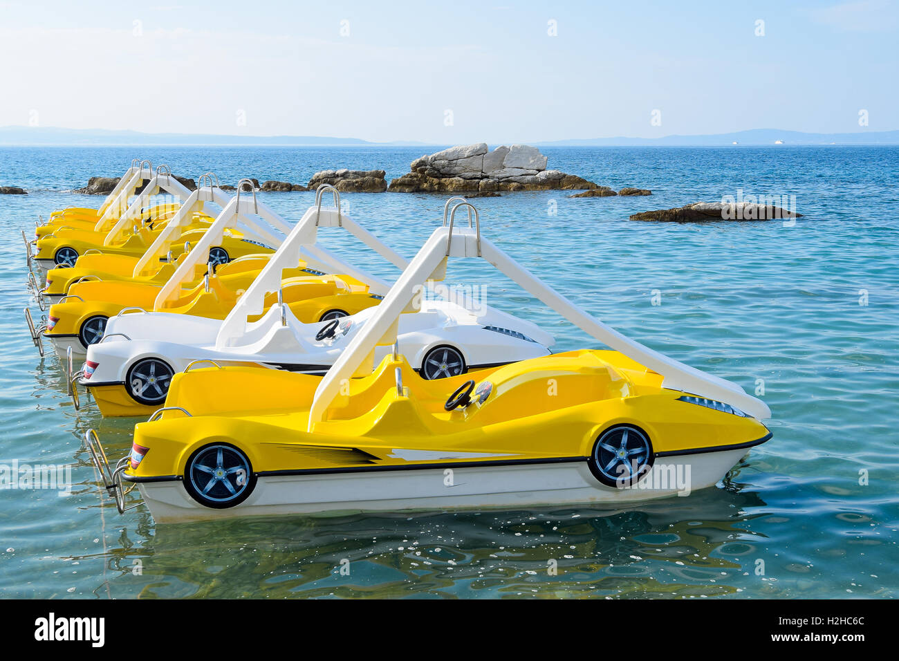 Peddle boats hi-res stock photography and images - Alamy