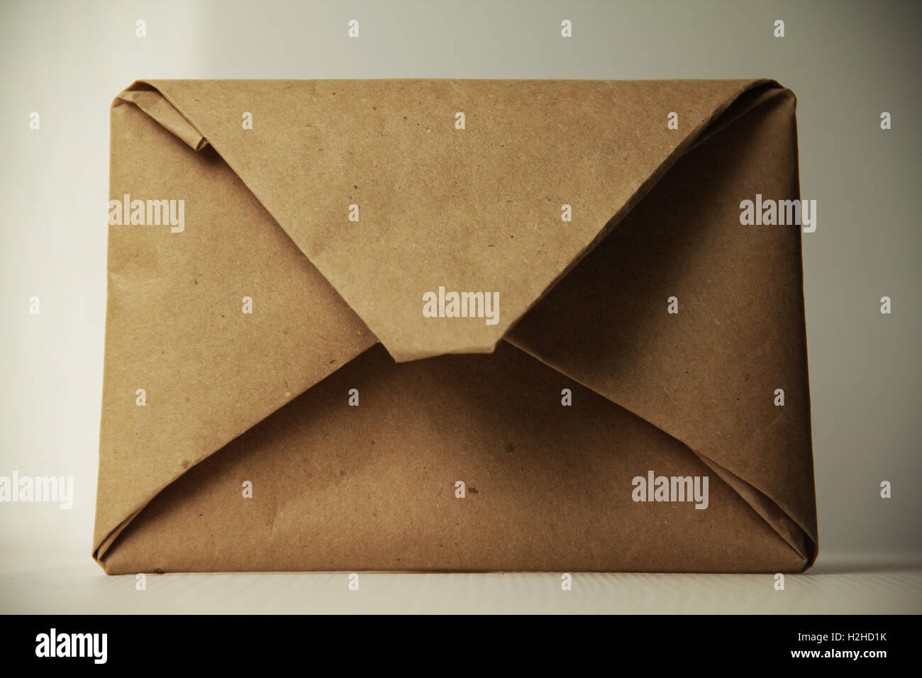 Brown recycled paaper close up Stock Photo - Alamy