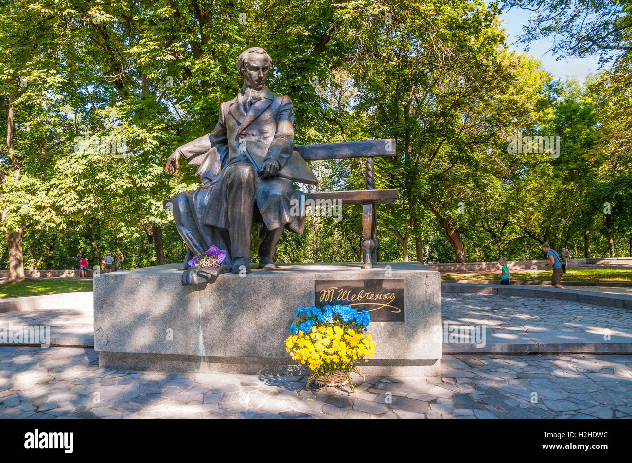 Sculpture monument shevchenko hi-res stock photography and images - Alamy