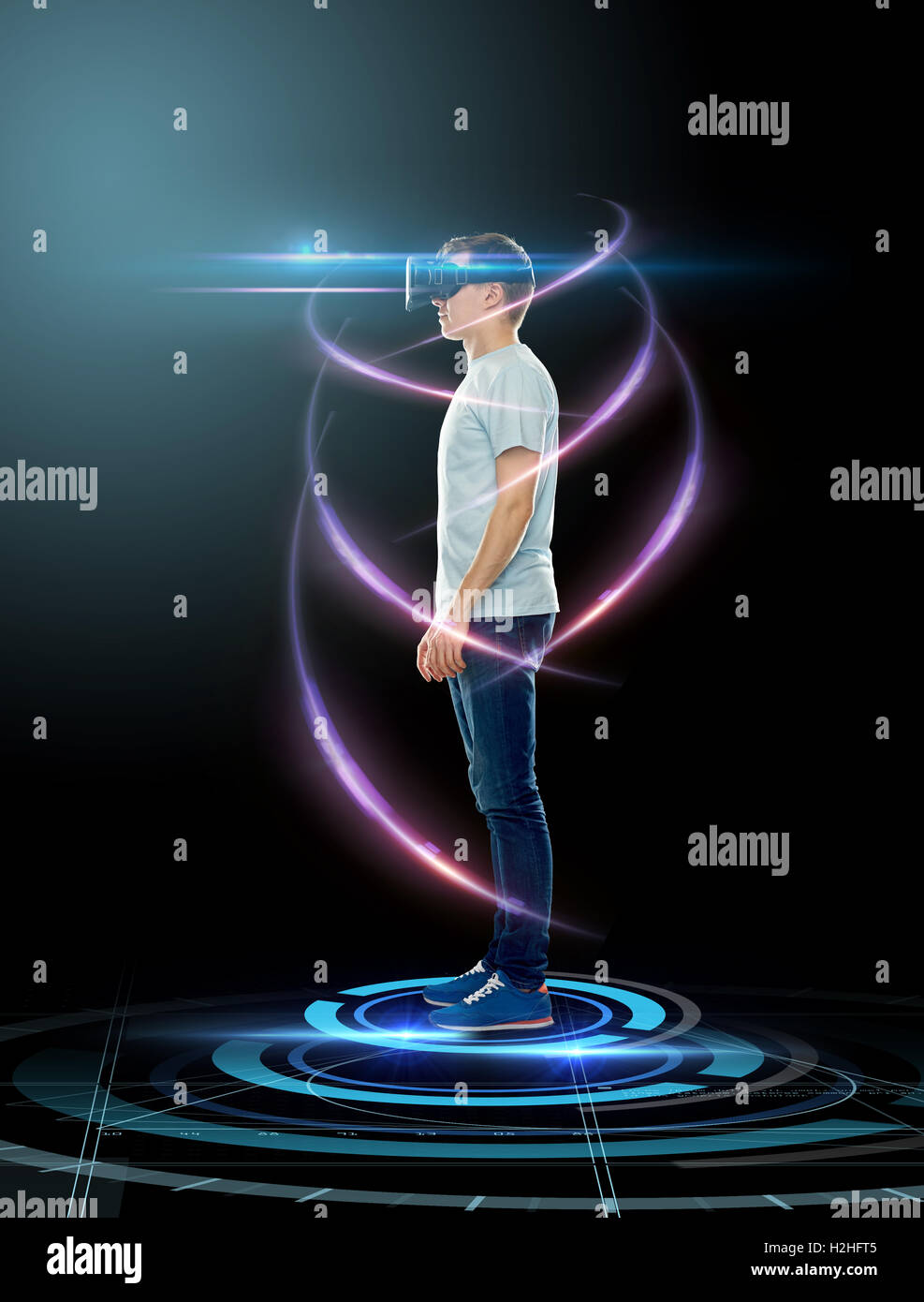 happy man in virtual reality headset or 3d glasses Stock Photo - Alamy