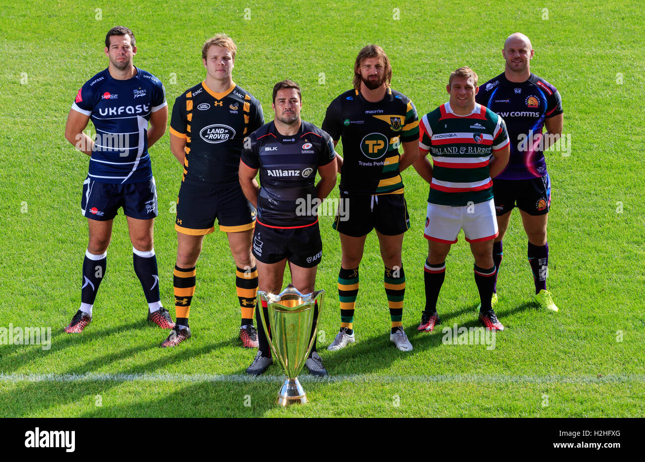 (left to right) Sales Shark's Josh Beaumont, Wasps' Joe Launchbury ...