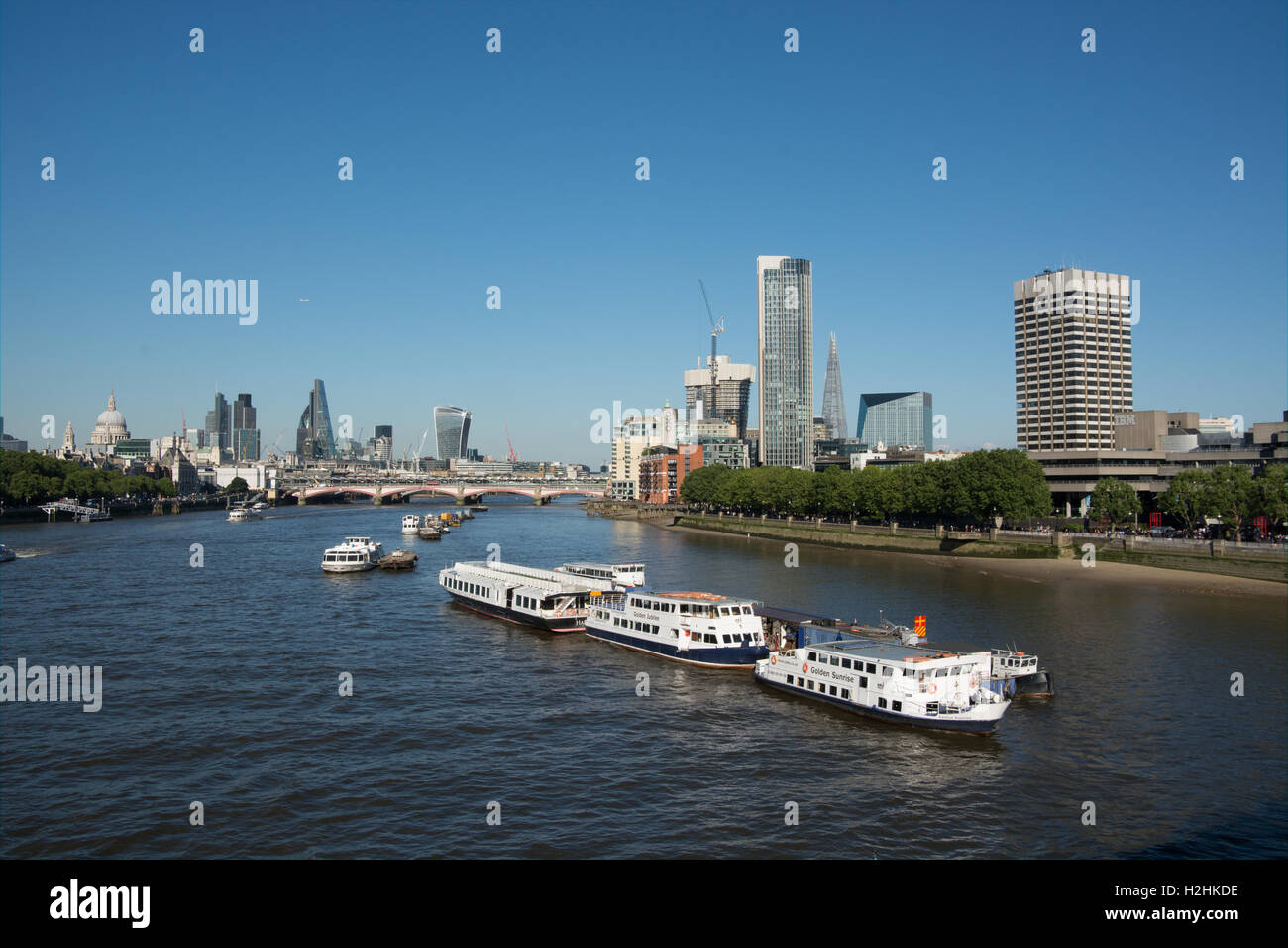 The view from Waterloo Bridge looking east. Left is St Paul's Cathedral ...