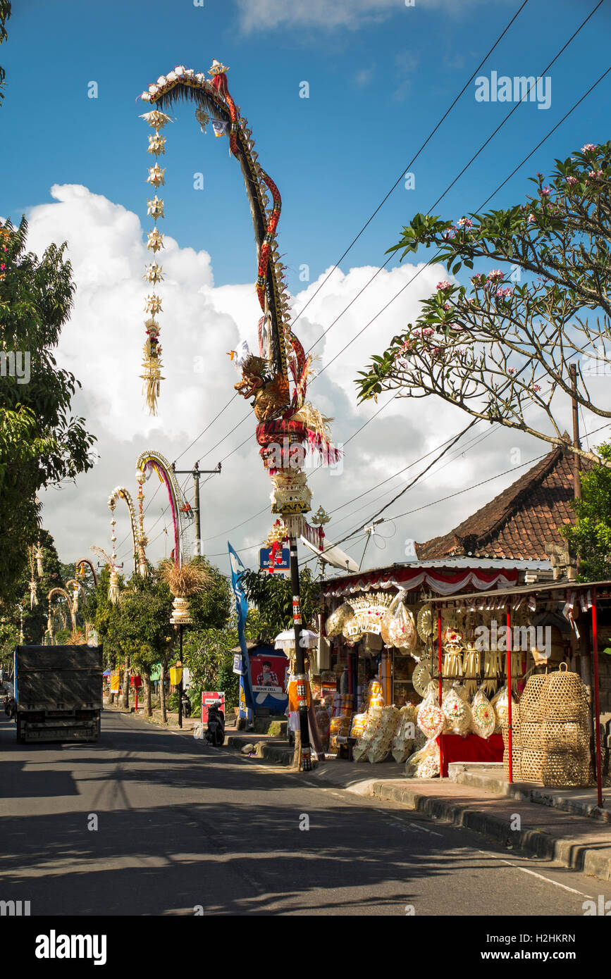 Indonesia, Bali, Ubud, Payangan, Kuningan festival, dragon penjor ...