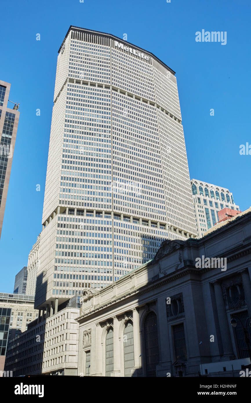 New York Life Insurance Building Stock Photos & New York Life Insurance ...