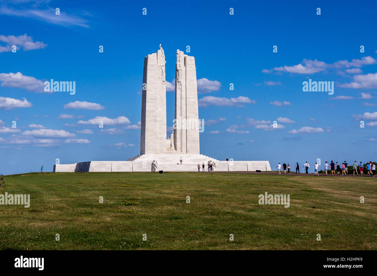 Canadian National Vimy Memorial by Walter Seymour Allward, 1925 - 1936 ...