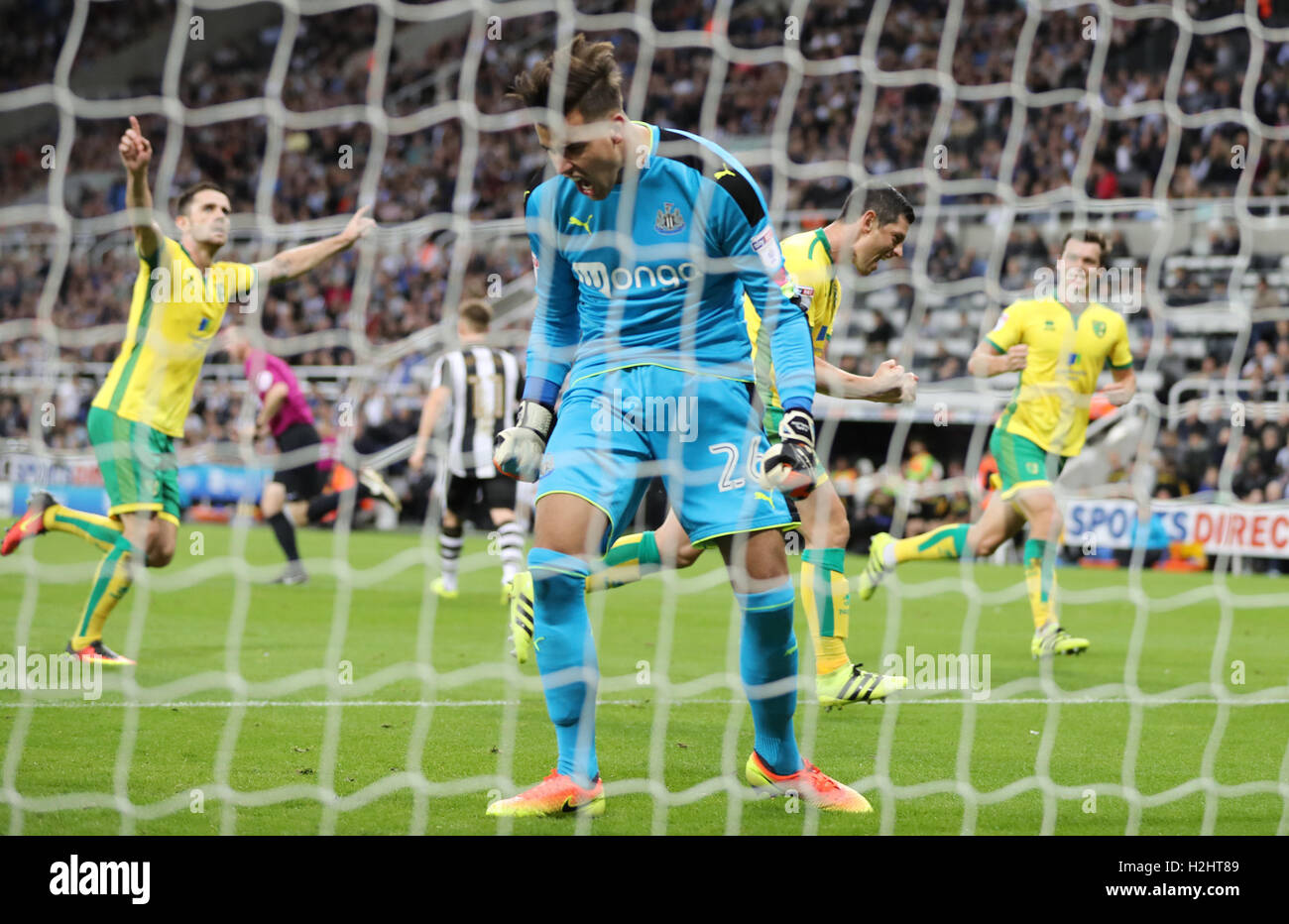 Newcastle United goalkeeper Karl Darlow reacts after Norwich City's ...